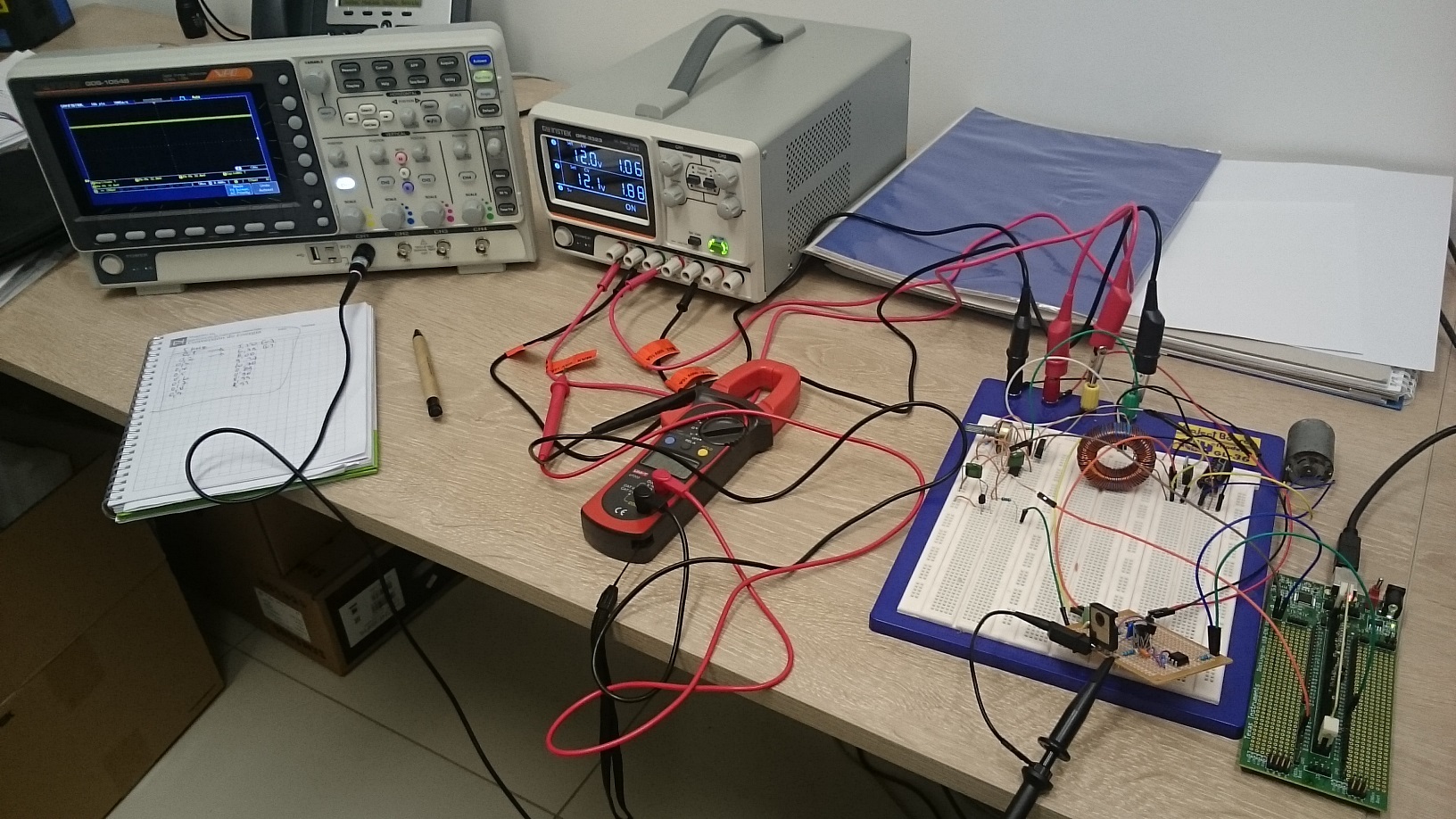 Convertidor buck (reductor de tensión) con DSP TMS320F28335 (trabajo en ...